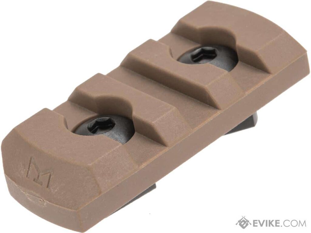 Sección de Riel Picatinny con Montaje M-LOK (1 Pieza) - TACTISHOP.mx